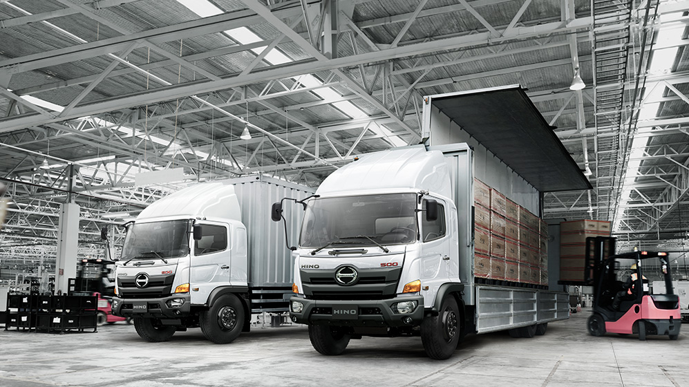 Hino 500 FD 1126 4x2 (2019 - 2025) Truck Specs & Dimensions | LECTURA Specs