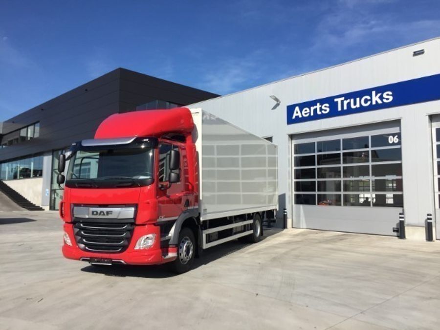DAF CF 300 FAT DC (2017 - 2022) Truck Specs & Dimensions | LECTURA Specs