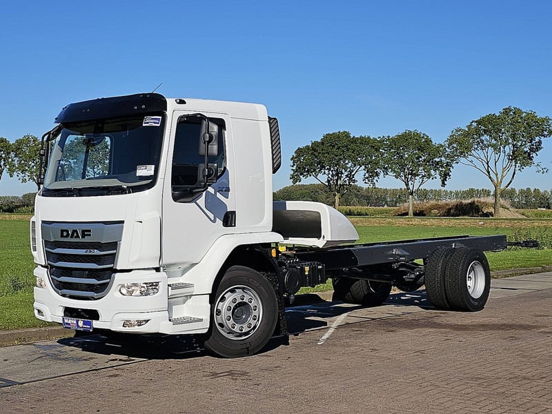 DAF XB 230 FA 14t (2024 - 2025) Truck Specs & Dimensions | LECTURA Specs