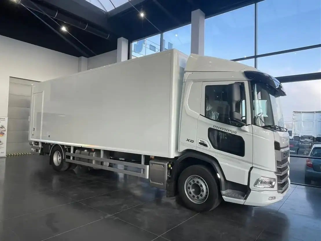 DAF XD 300 FA Low Deck (2022 - 2025) Truck Specs & Dimensions | LECTURA ...