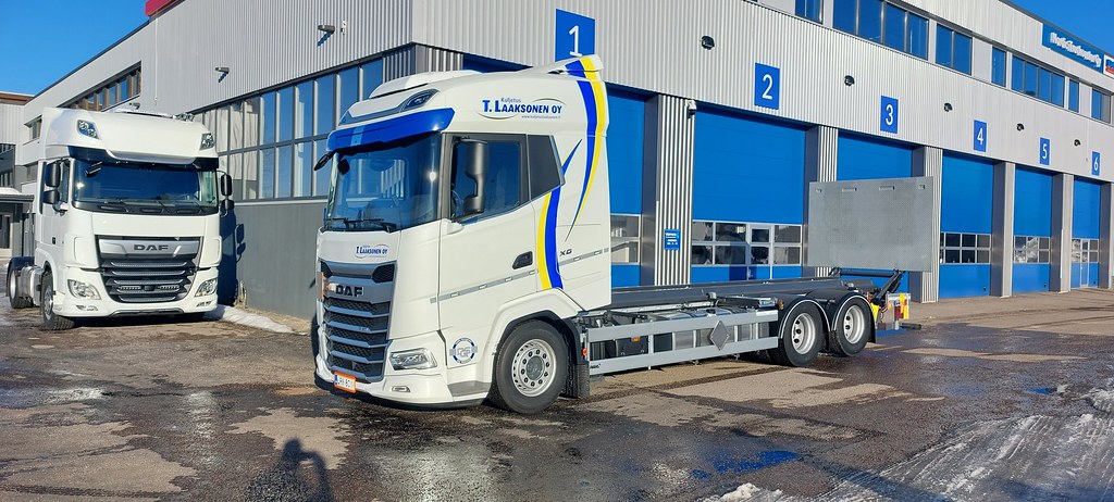 DAF XG 530 FAS Low Deck (2022 - 2025) Truck Specs | LECTURA Specs