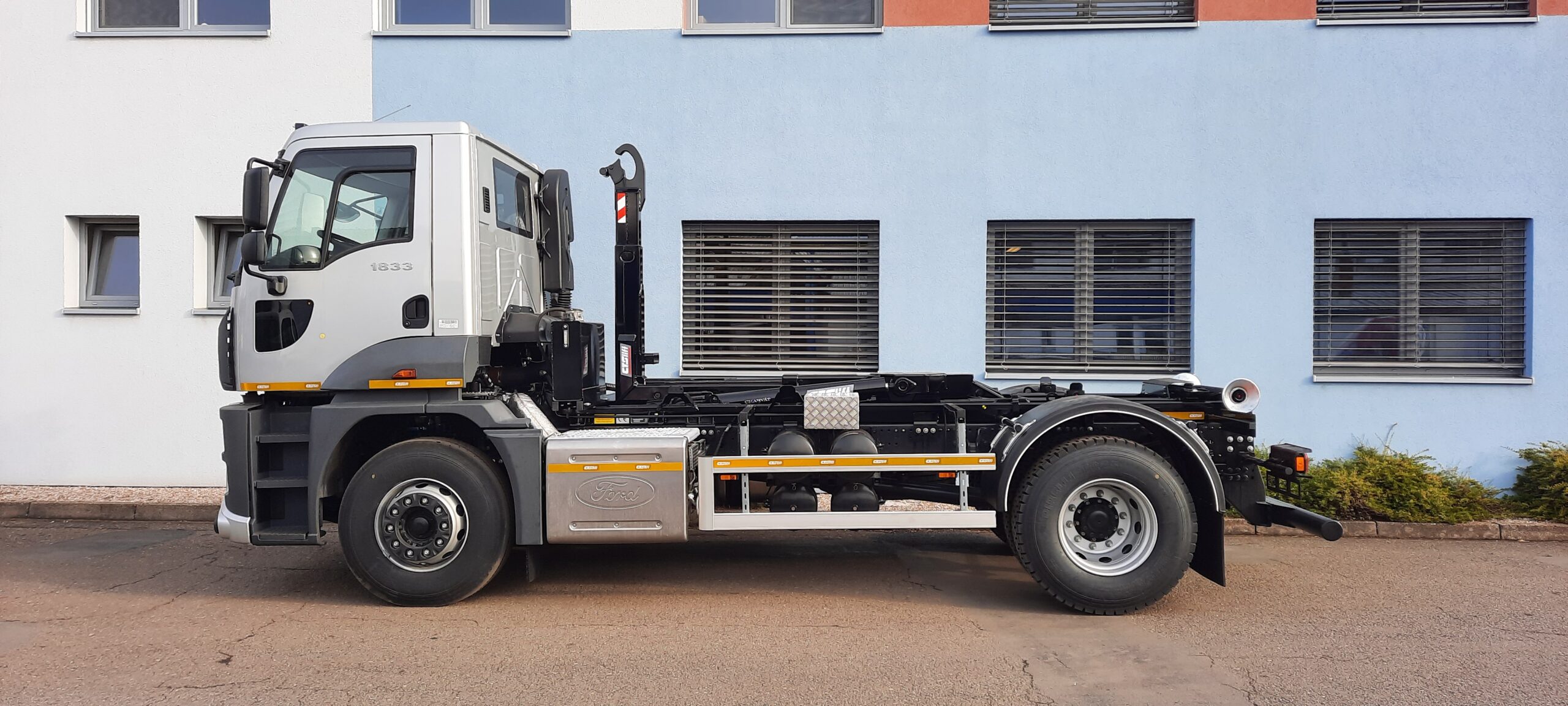 CTS CTS 12-54 S/1570 Specifications & Technical Data (2010-2014 ...