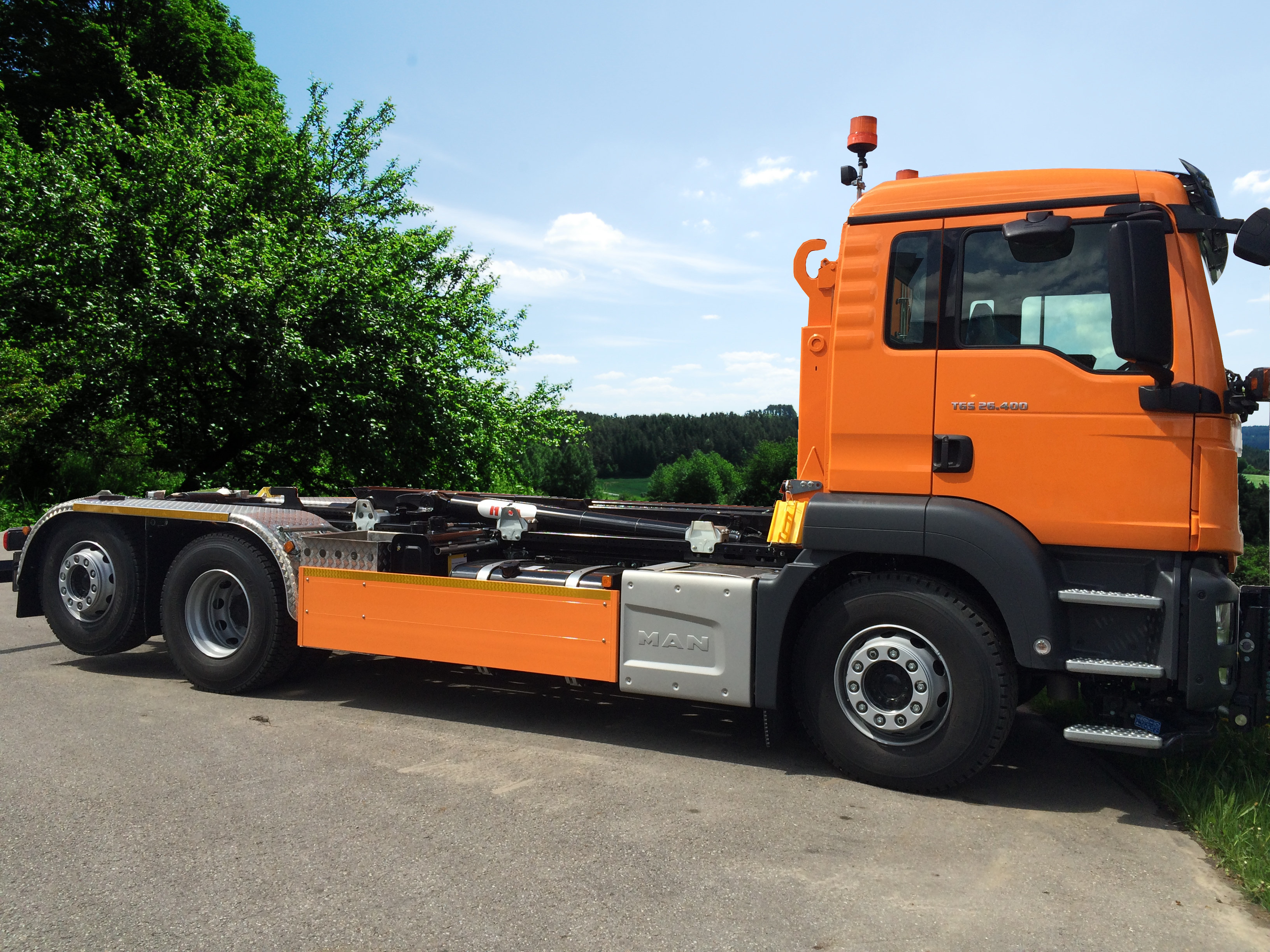 Find all Hyva Lift-related specifications, technical data and ...