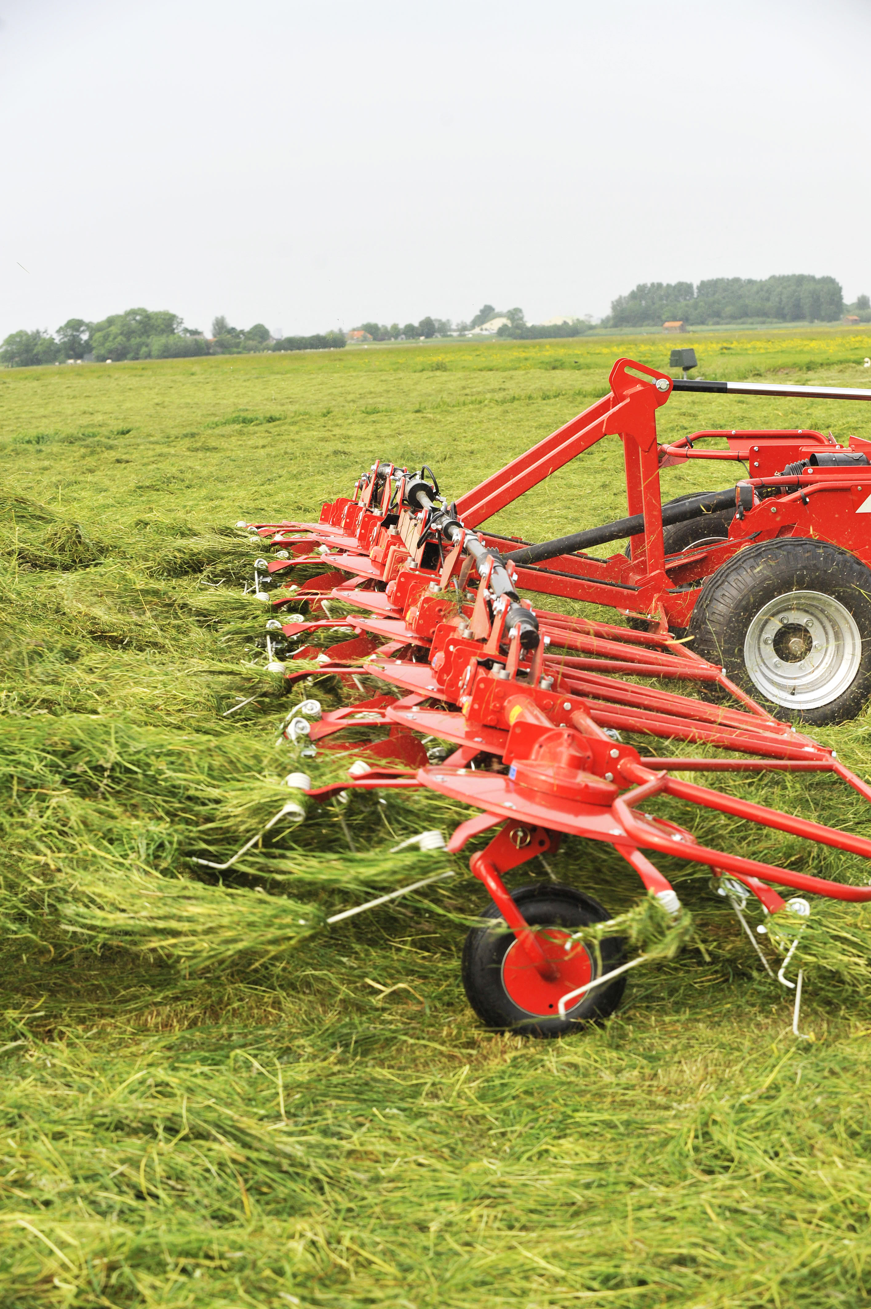 Lely Lotus 300 Combi Specifications & Technical Data (2001-2009 ...