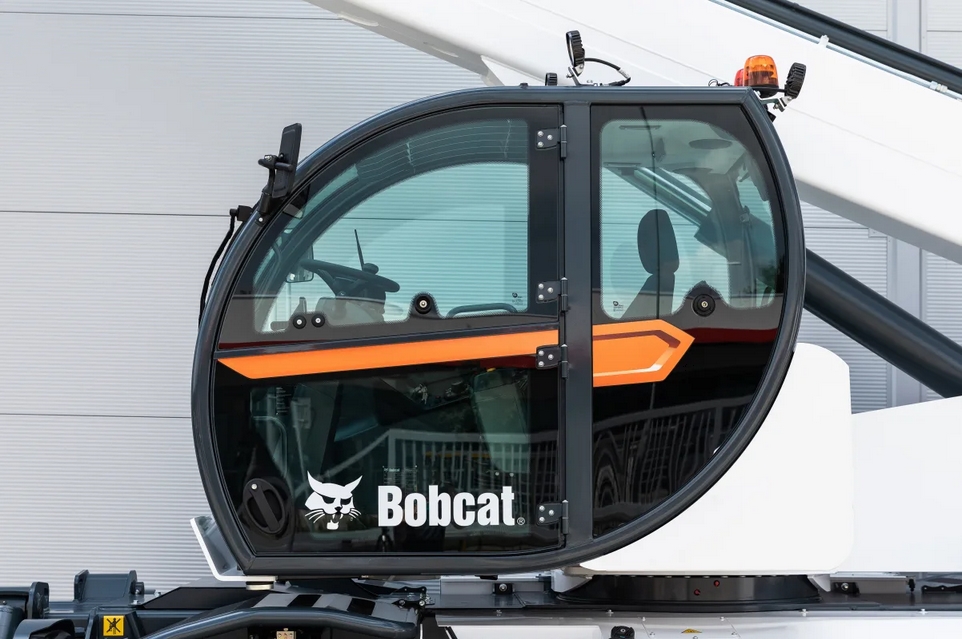 Bobcat TR60.250 rotating telehandler specs & dimensions (2021 - 2025 ...