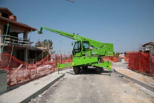 Merlo Roto 45.21 MCSS rotating telehandler specs & dimensions (2016 ...