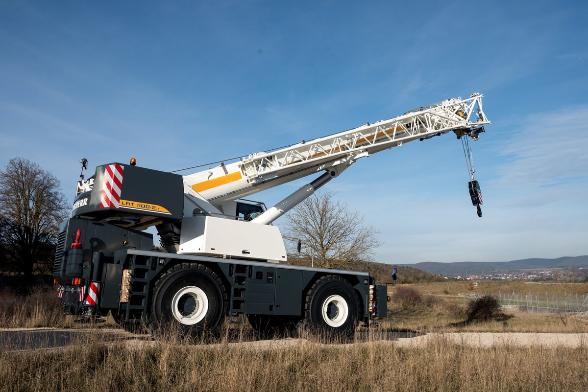 Liebherr LRT 1100-2.1 crane - load chart, specs & dimensions (2016 ...