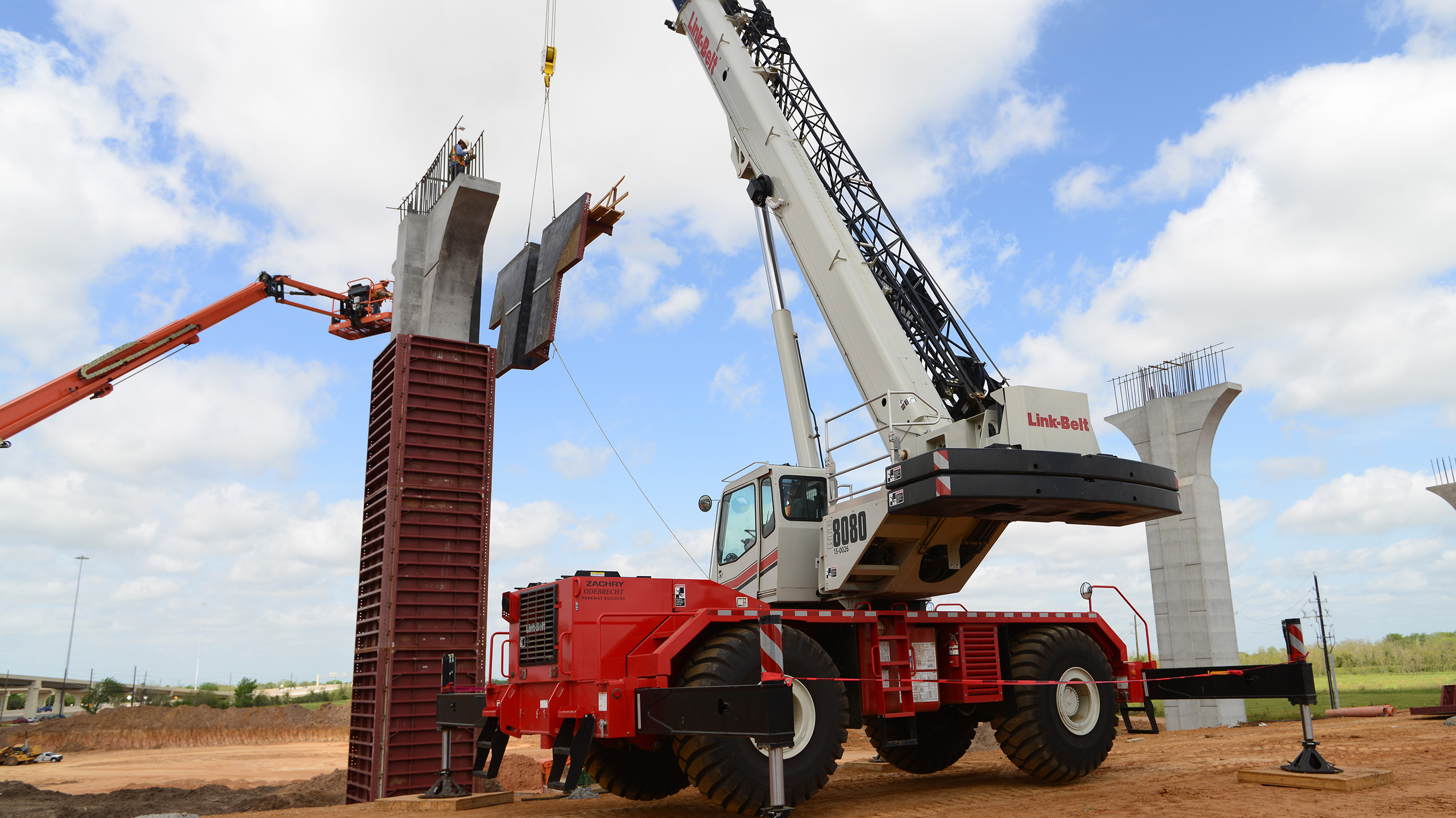 Link-Belt RTC-8080 Series II crane - load chart, specs & dimensions ...