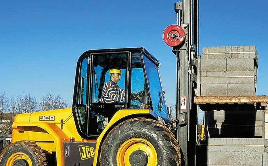 JCB 930 rough terrain forklift specs & dimensions (2014 - 2020 ...