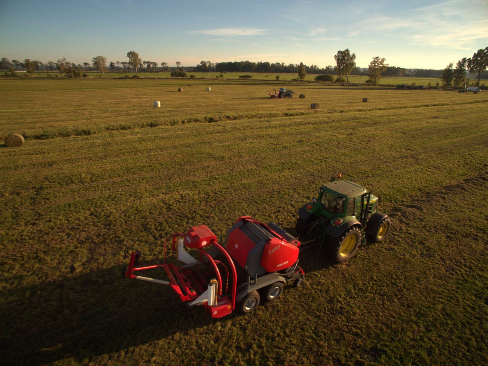 Unia Master V Specifications & Technical Data (2017-2025) | LECTURA Specs