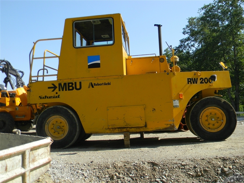 MBU RW 200 Specifications & Technical Data (1987-1991) | LECTURA Specs