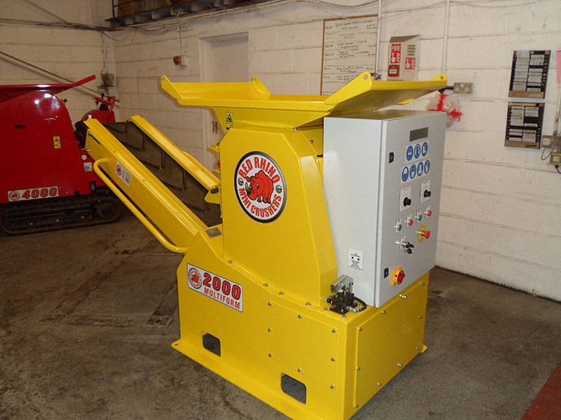 Red Rhino 2000 series Specifications & Technical Data (2018-2025 ...