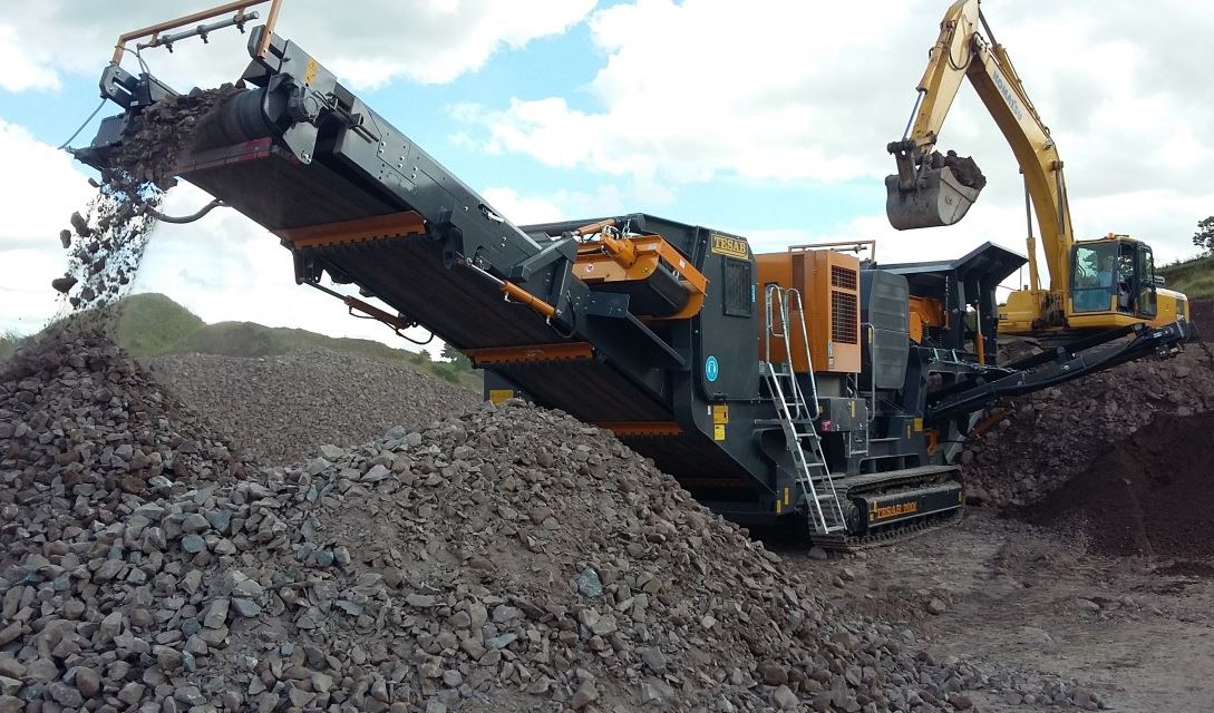 Tesab 700i Specifications & Technical Data (2017-2025) | LECTURA Specs