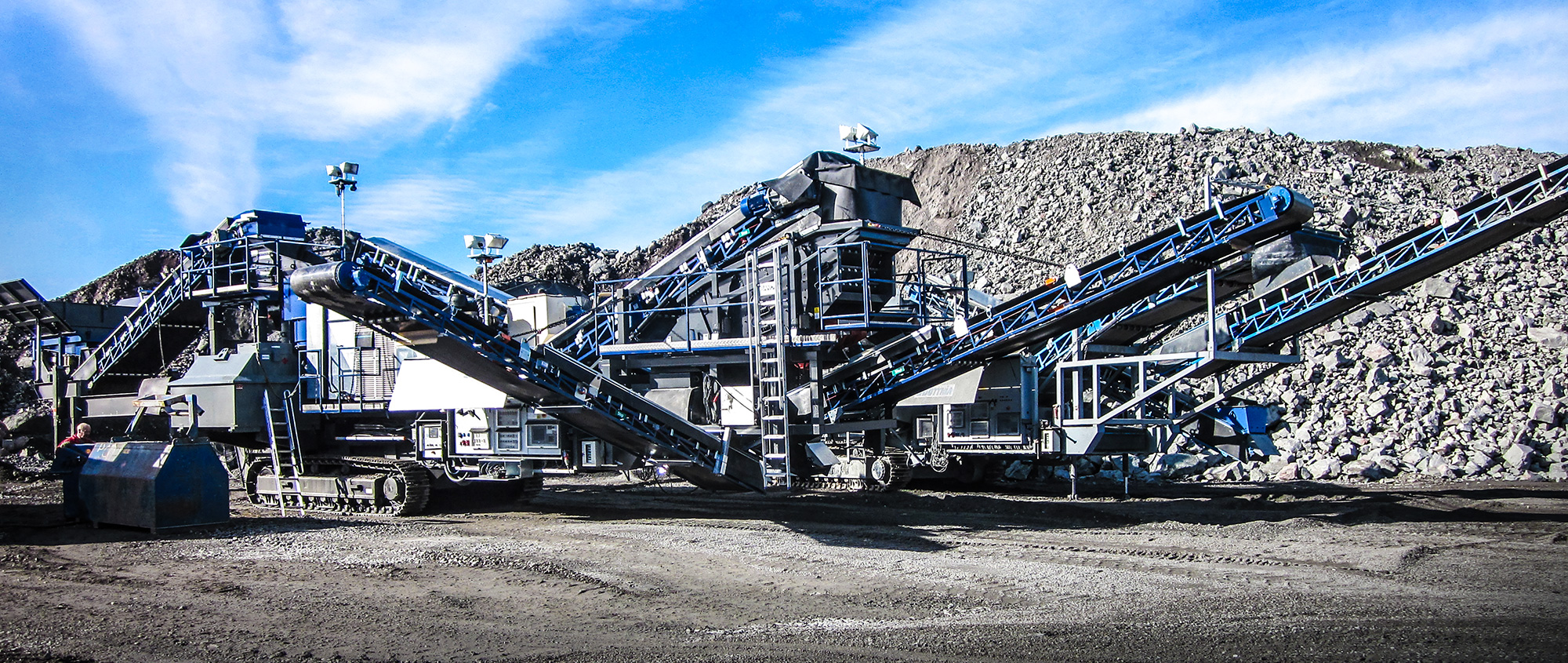 Jonsson L 330 Specifications & Technical Data (2021-2025) | LECTURA Specs