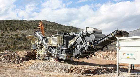Metso Lokotrack LT 1213 SE Specifications & Technical Data (2017-2025 ...