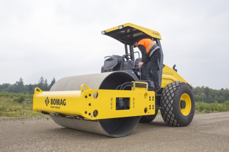 Bomag BW 211 D-40 SL Specifications & Technical Data (2022-2025) | LECTURA Specs