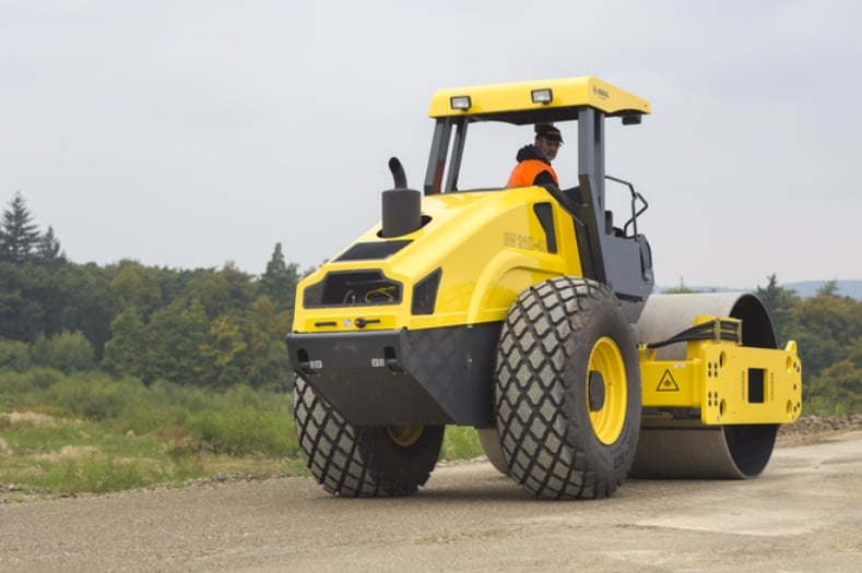 Bomag BW 211 D-40 SL Specifications & Technical Data (2022-2025 ...
