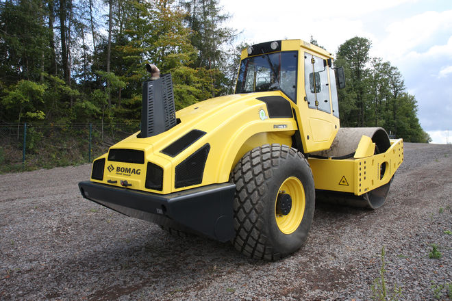 Bomag BW 219 D-4 Specifications & Technical Data (2015-2018) | LECTURA Specs