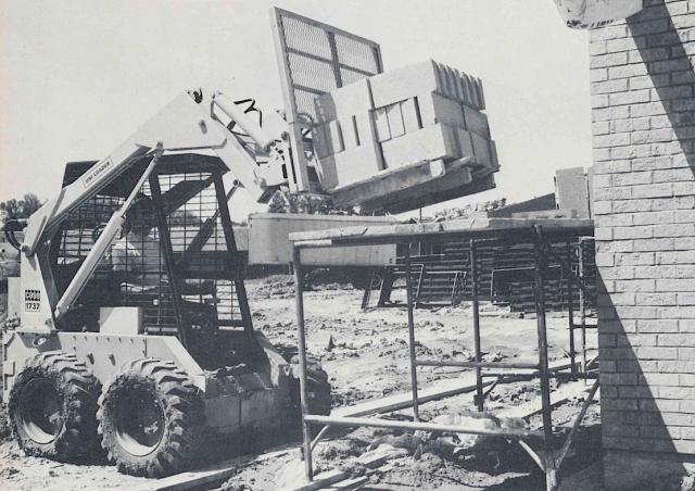 Case 1737 Skid Steer Specs & Dimensions (1971 - 2006) | LECTURA Specs