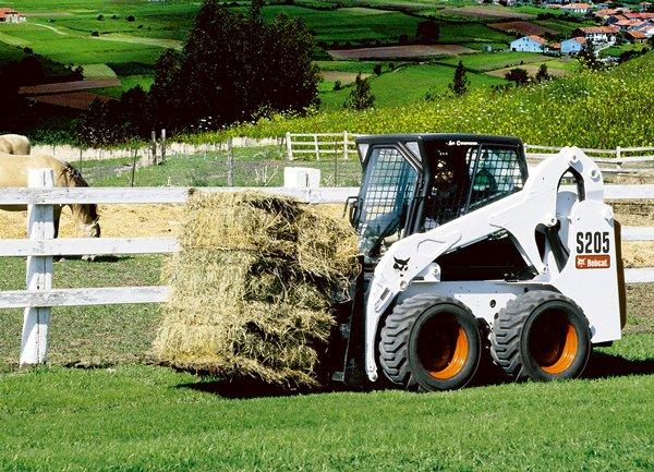 Bobcat S 205 Skid Steer Specs & Dimensions (2005 - 2013) | LECTURA Specs