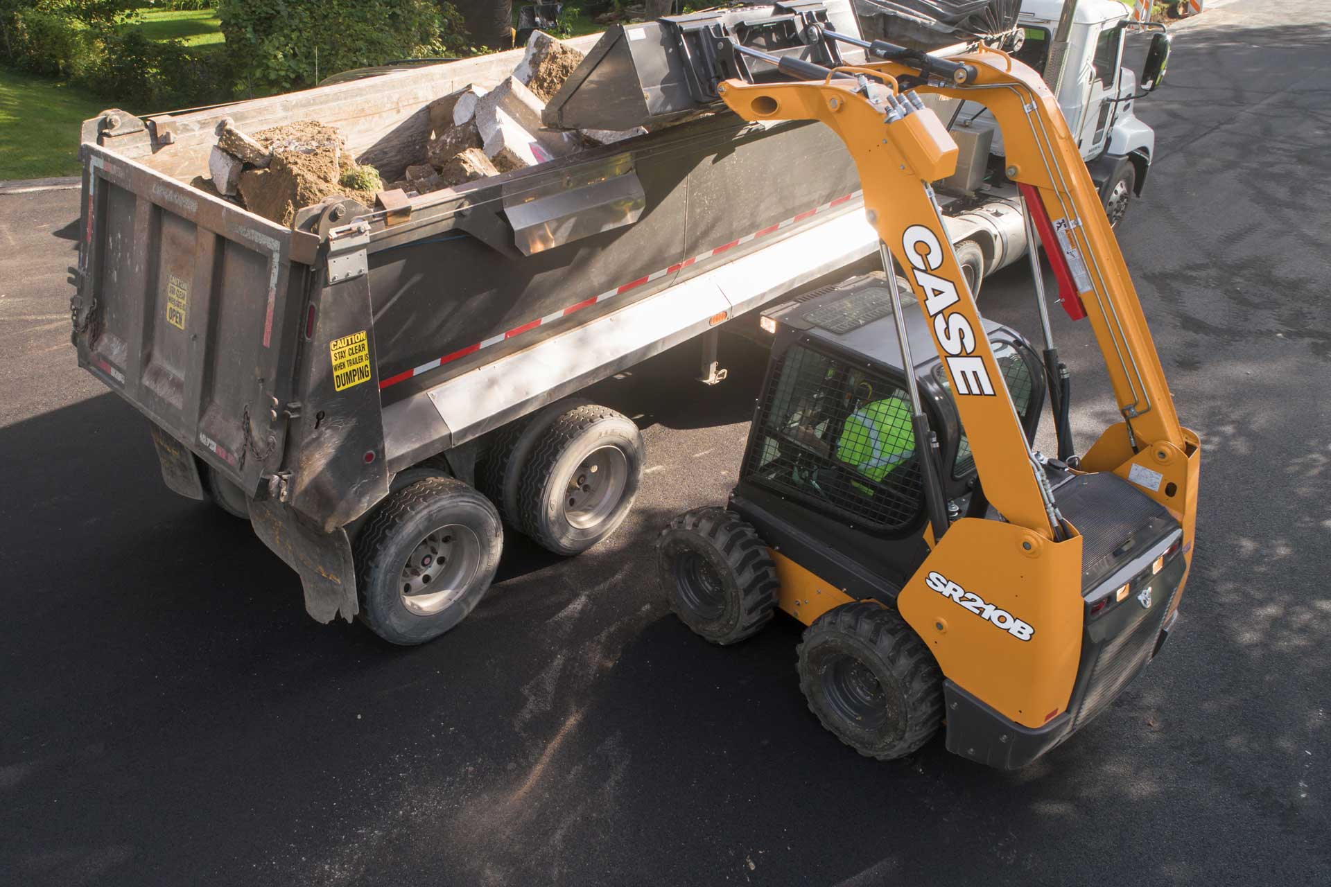 Case SR210B Skid Steer Specs & Dimensions (2020 - 2025) | LECTURA Specs