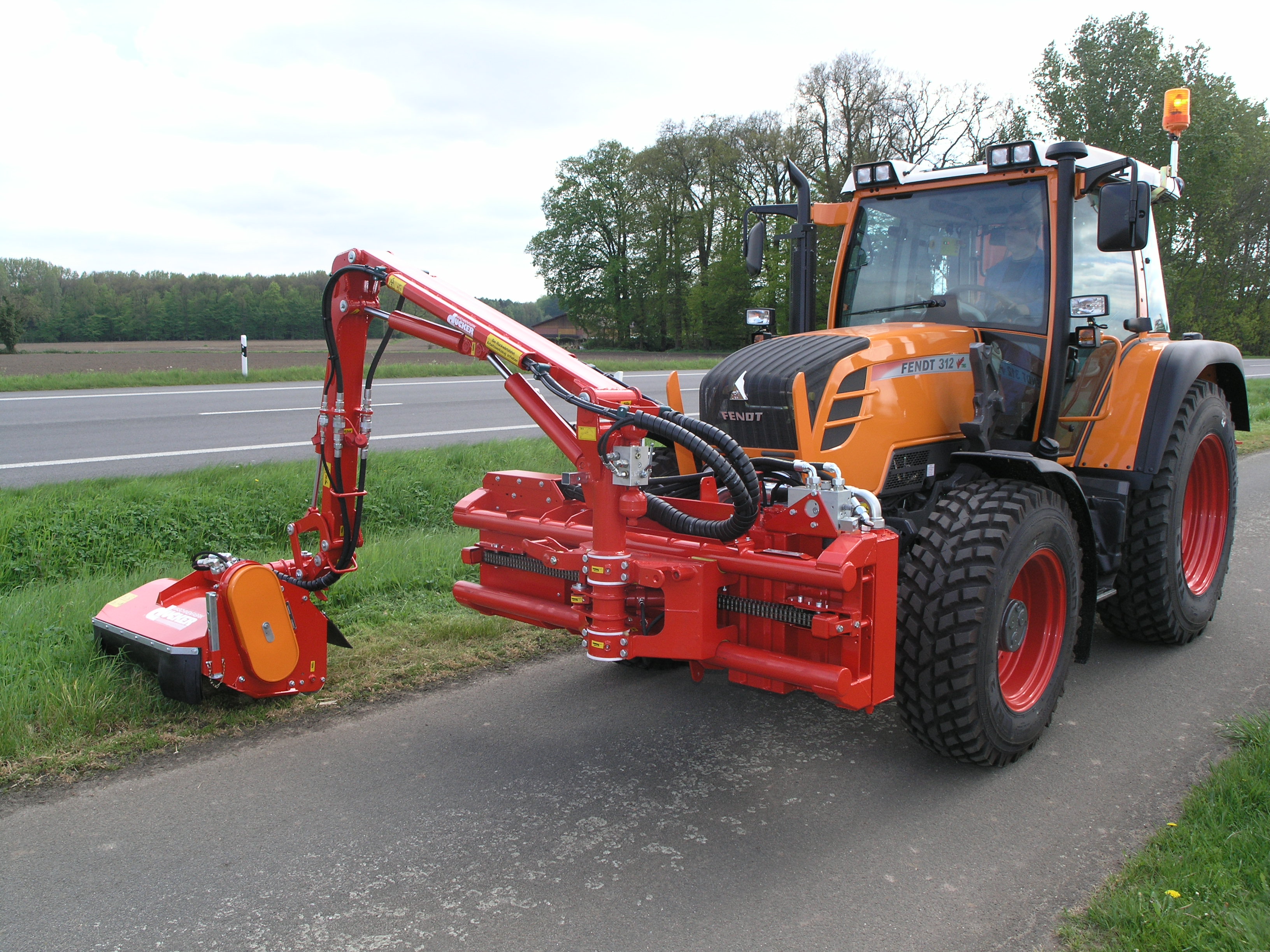 Dücker MBM 400 MKT 10 Specifications & Technical Data (2010-2025 ...