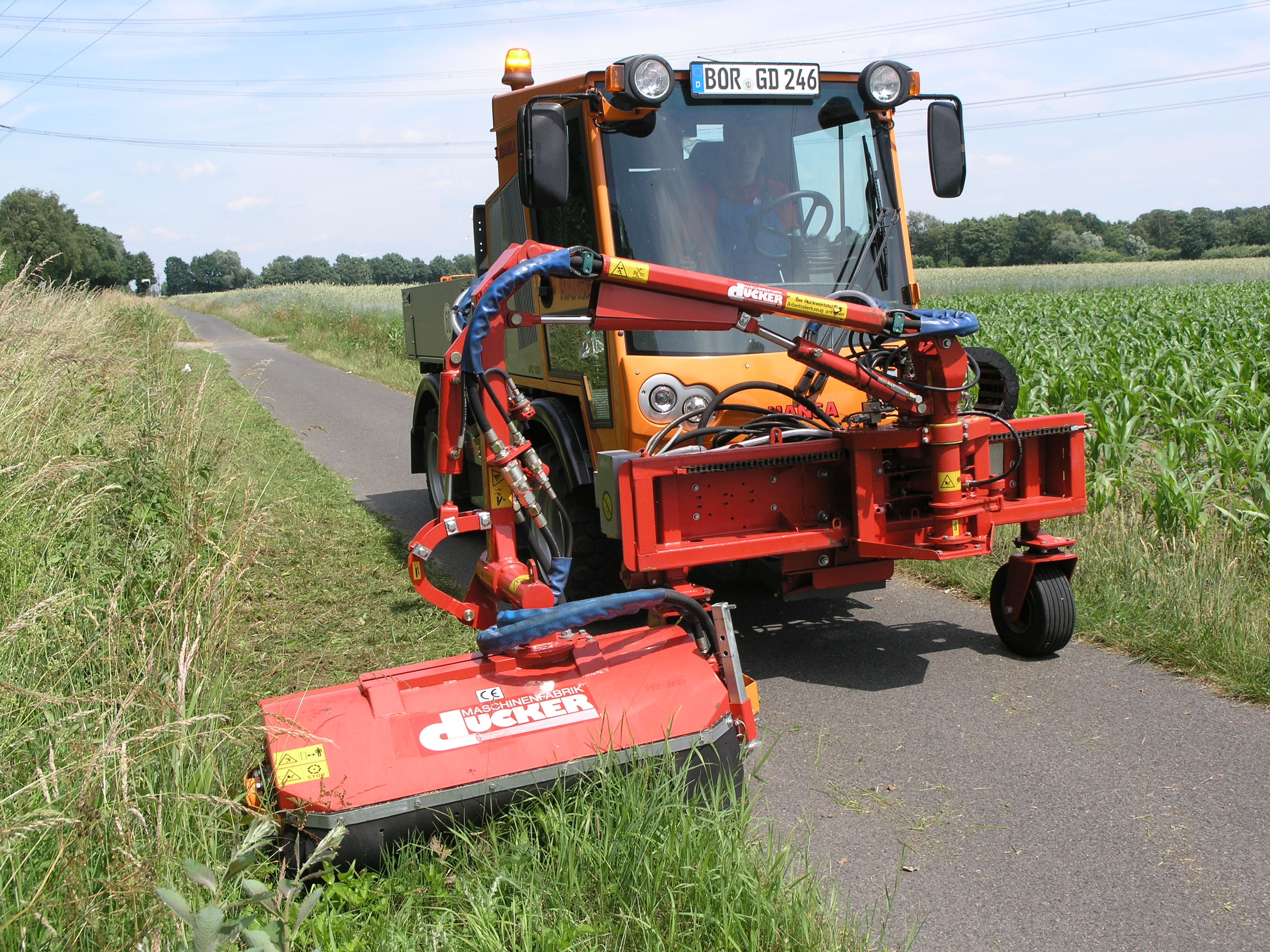 Dücker UNA 200 TMK 13 Specifications & Technical Data (1996-2025 ...