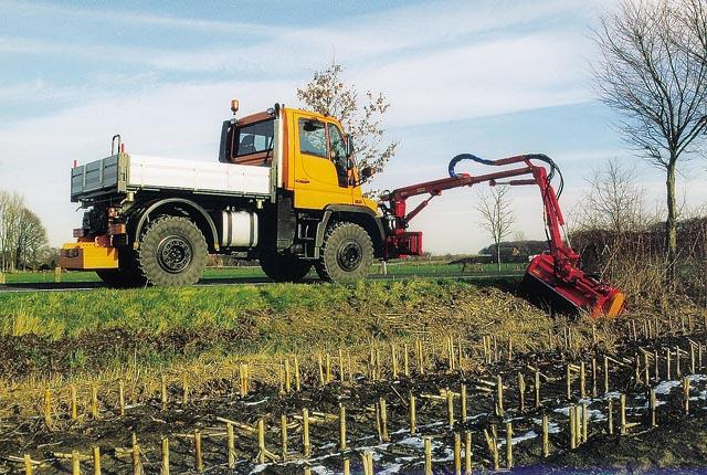 Dücker UNA 600 MKT 13 Specifications & Technical Data (2007-2024 ...