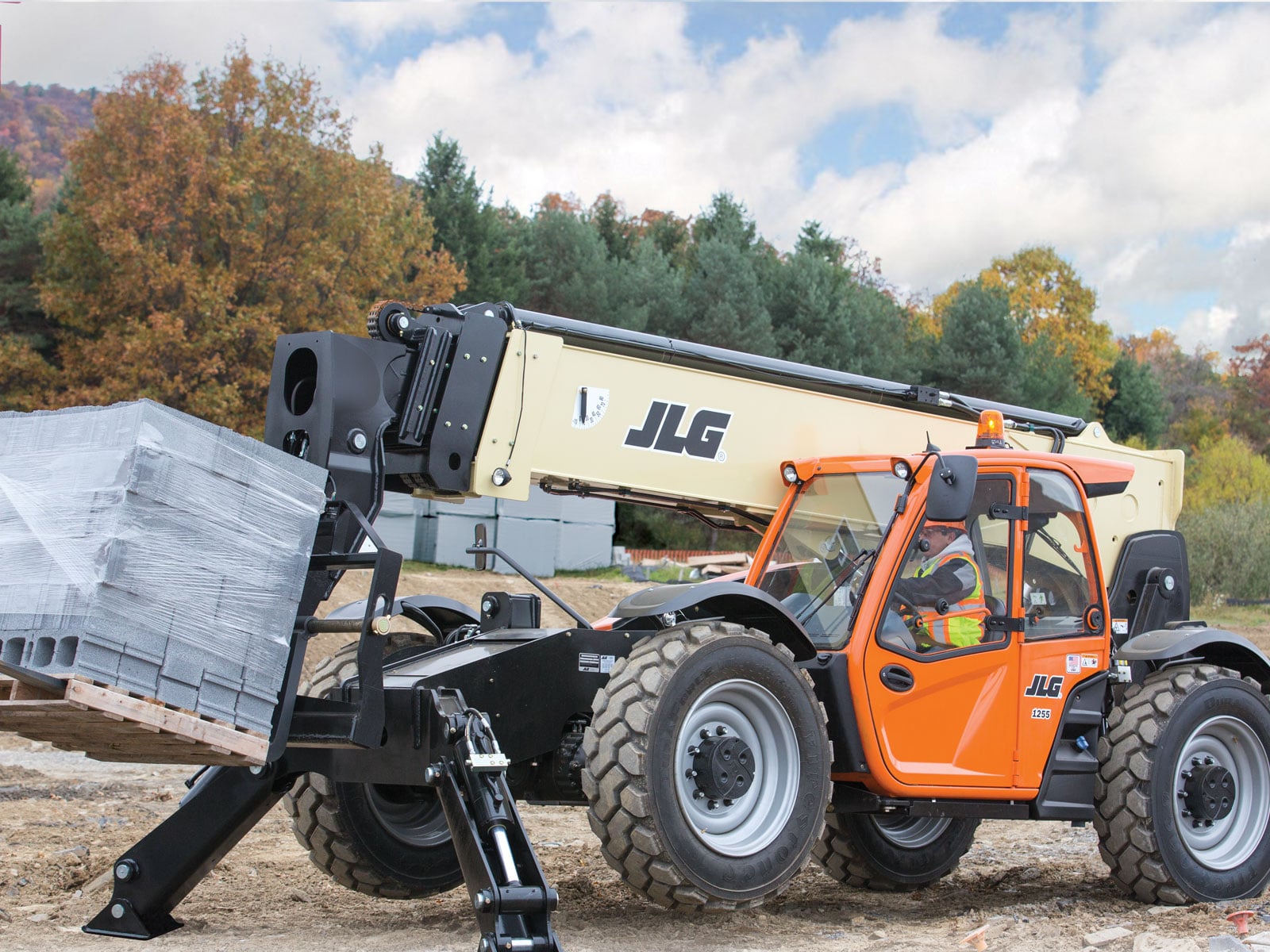 JLG 1255 telehandler specs & dimensions (2019 - 2025) | LECTURA Specs