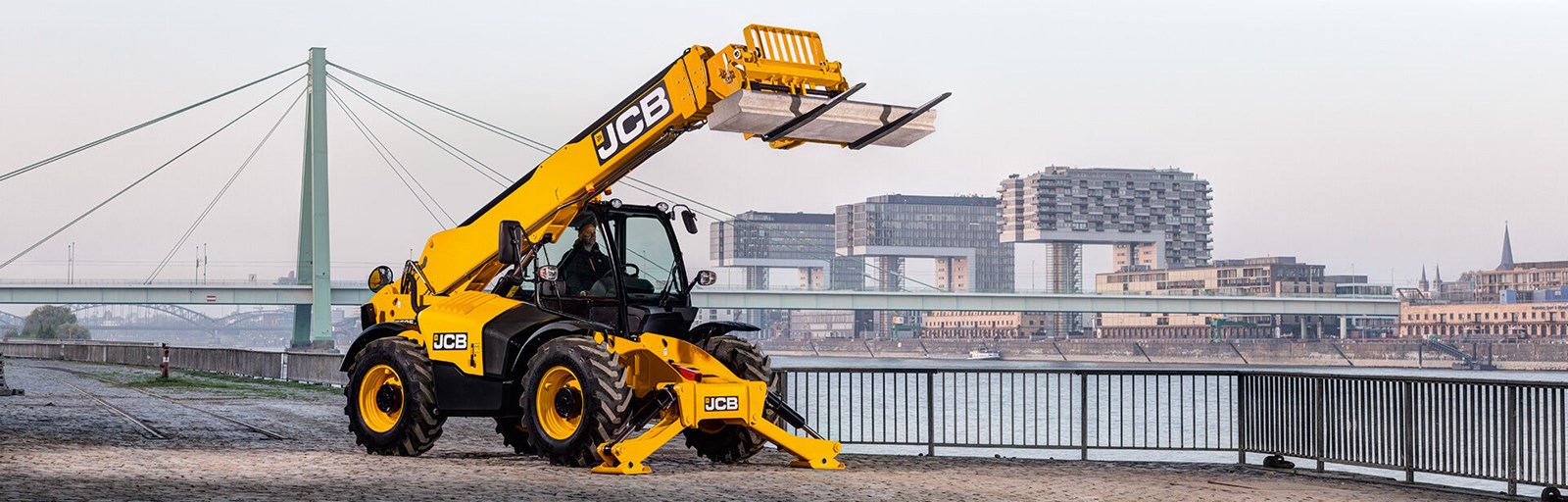 JCB 510-55TC telehandler specs & dimensions (2019 - 2025) | LECTURA Specs