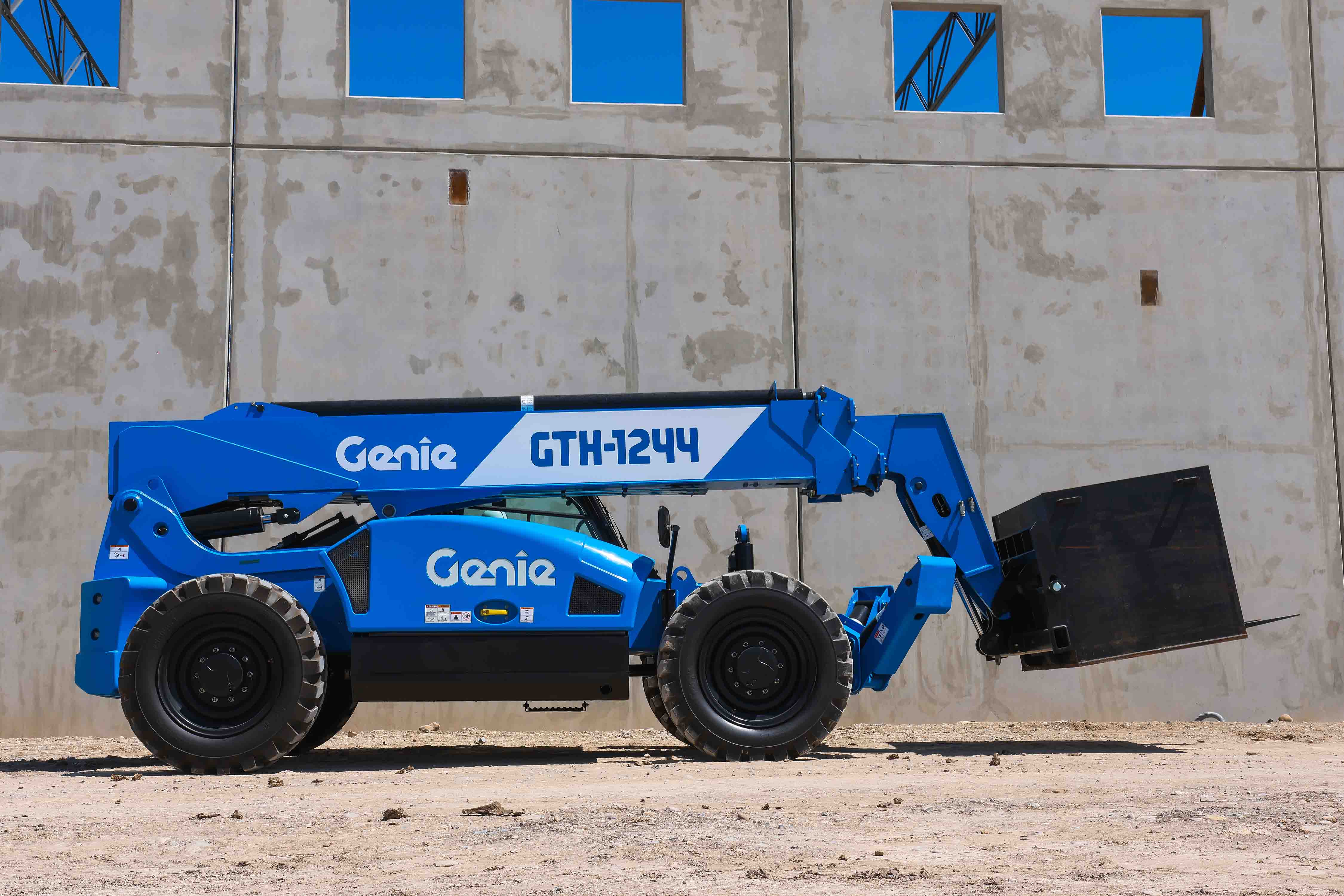 Genie GTH-1244 telehandler specs & dimensions (2025 - 2025) | LECTURA Specs