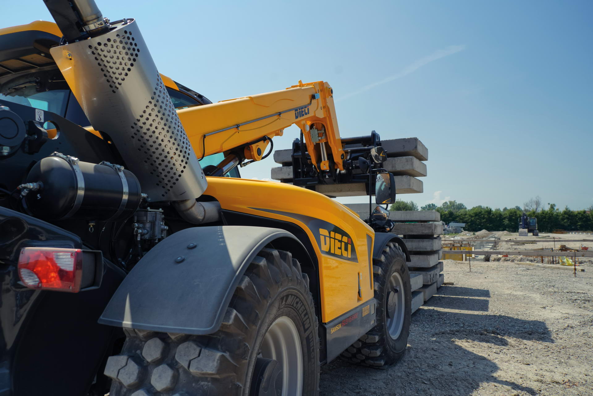 Dieci Samson 50.8 VS EVO2 GD telehandler specs & dimensions (2020 ...