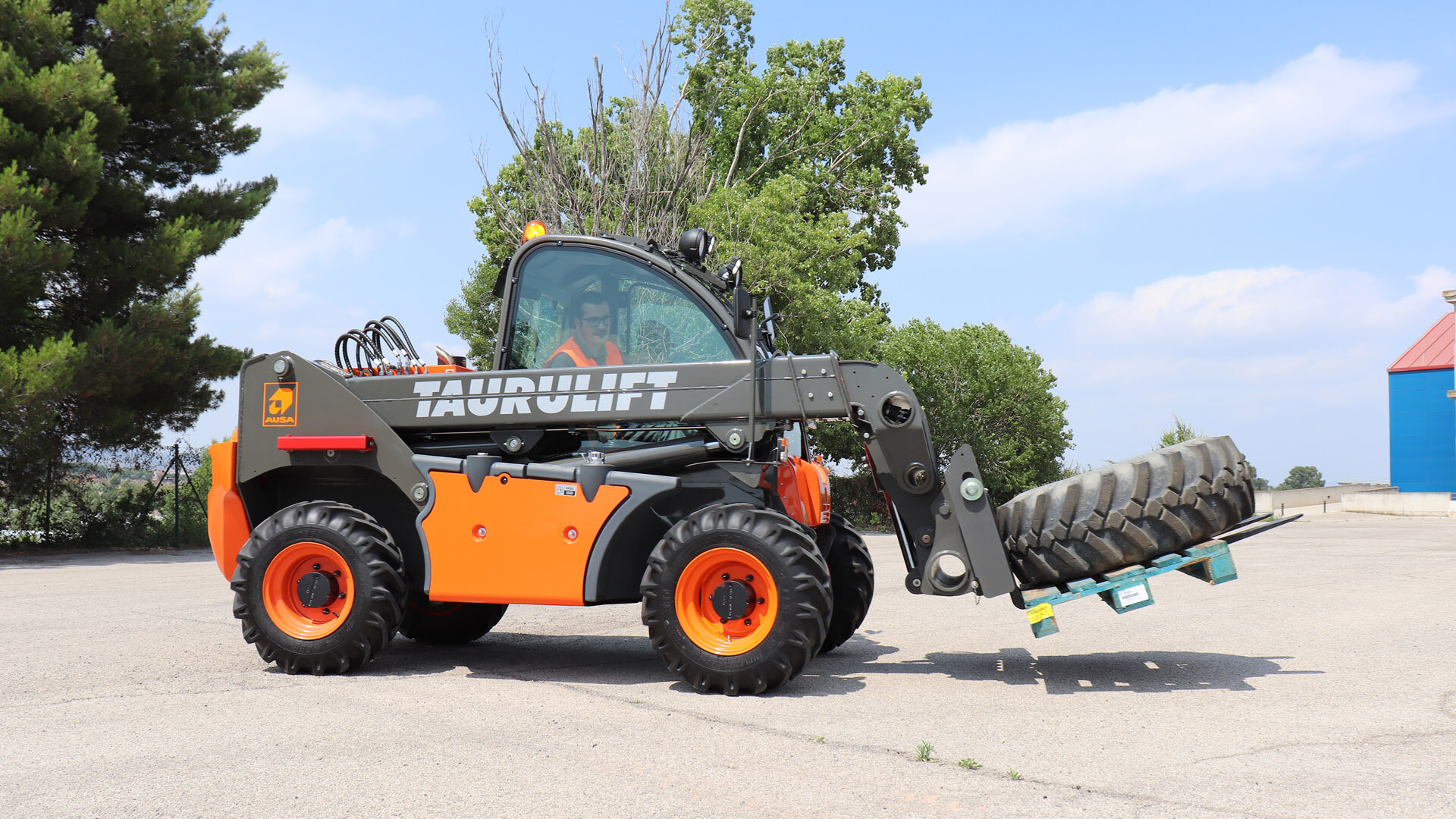 Ausa T 204 H telehandler specs & dimensions (2020 - 2025) | LECTURA Specs