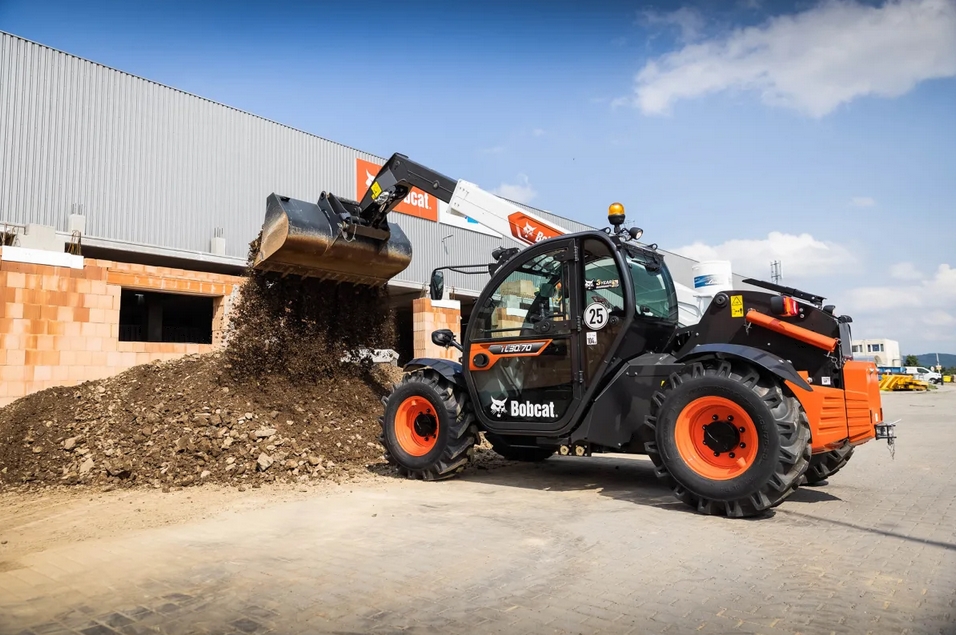Bobcat TL30.70 High Cab 100 V telehandler specs & dimensions (2021 ...