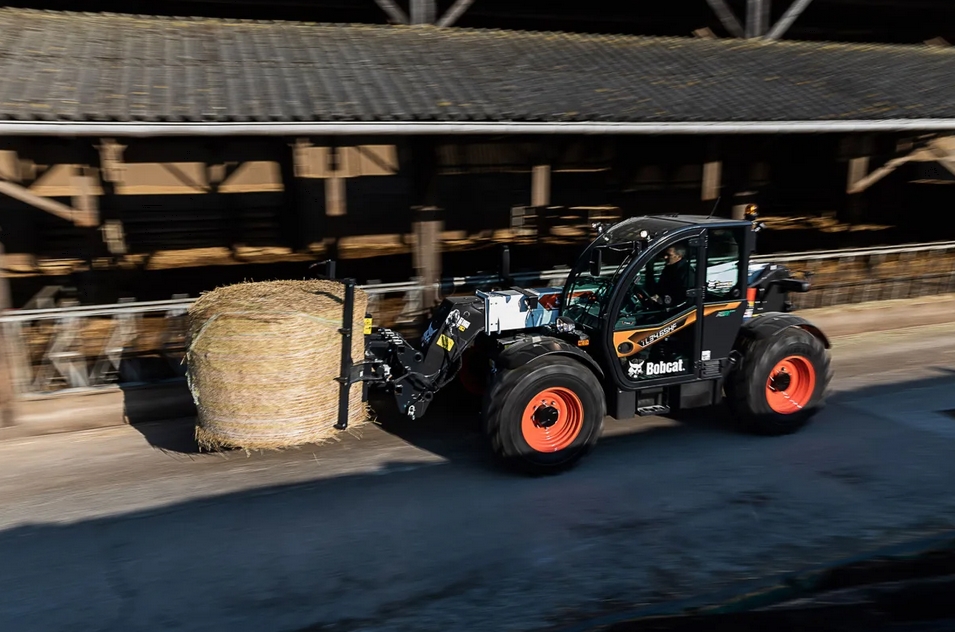 Bobcat TL34.65HF 135 V telehandler specs (2021 - 2025) | LECTURA Specs