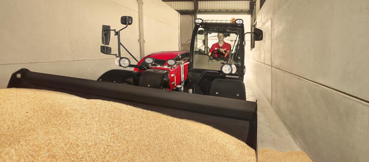 Case IH Farmlift 526 telehandler specs & dimensions (2019 - 2021 ...