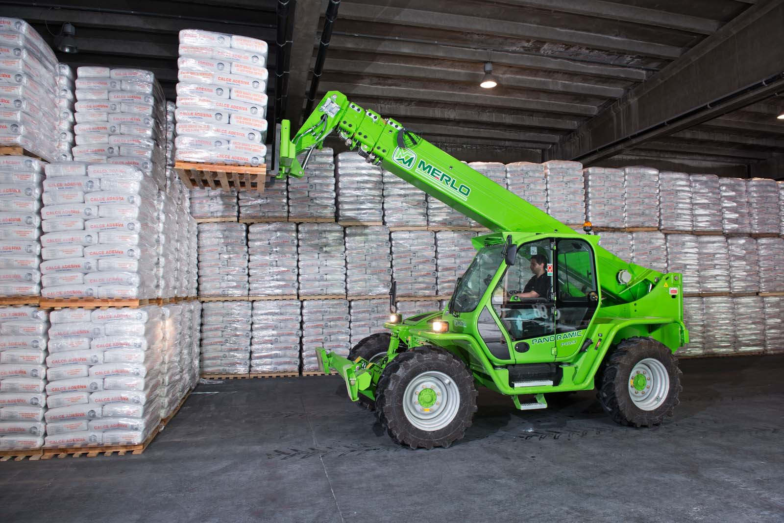 Merlo P 40.17 telehandler specs & dimensions (2019 - 2021) | LECTURA Specs