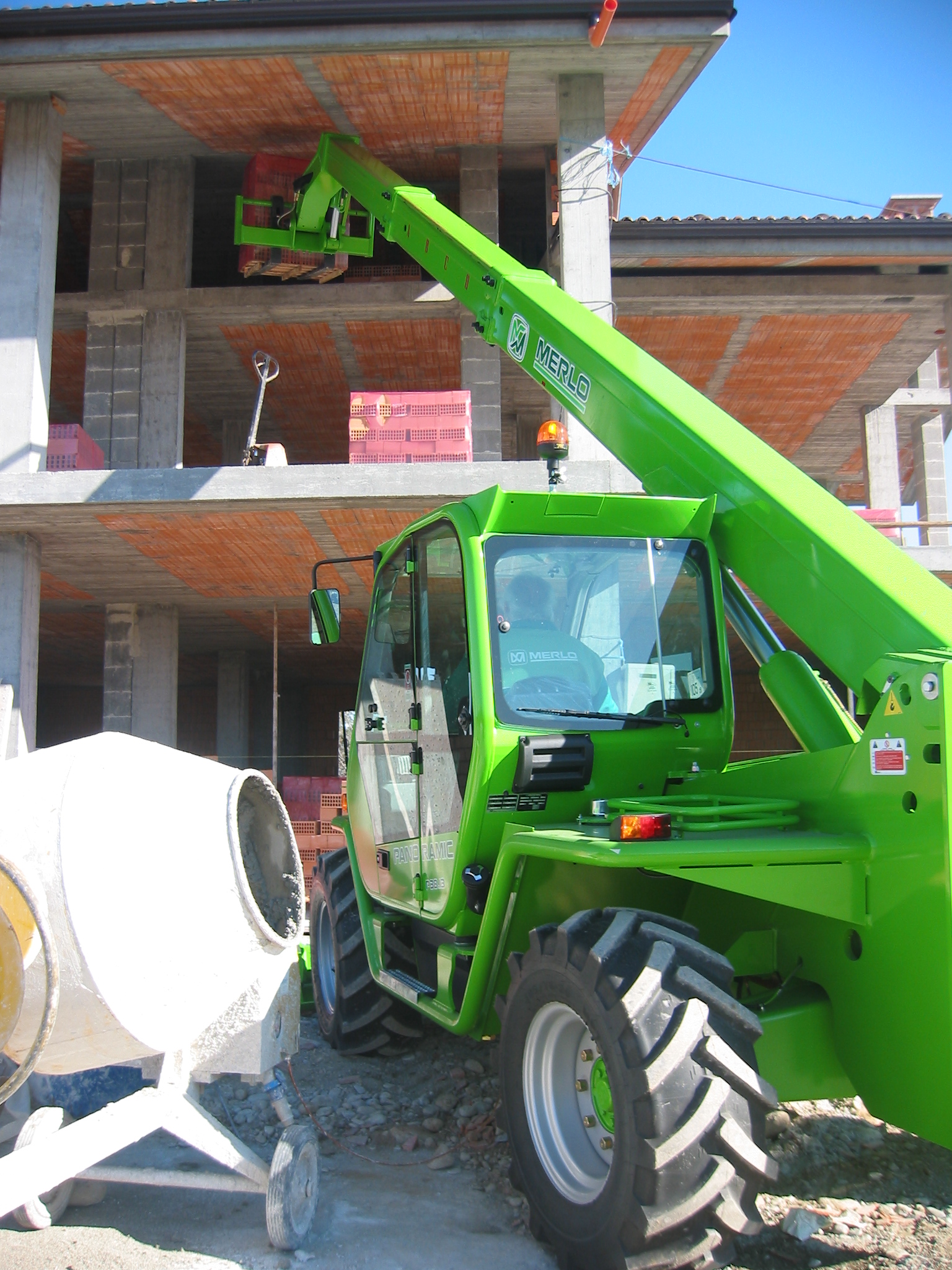 Merlo Panoramic P 38.13 telehandler specs & dimensions (2016 - 2019 ...
