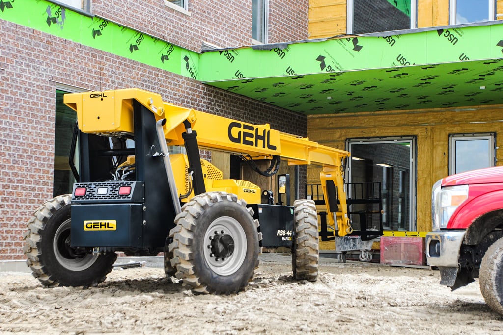 Gehl RS8-44 telehandler specs & dimensions (2018 - 2025) | LECTURA Specs