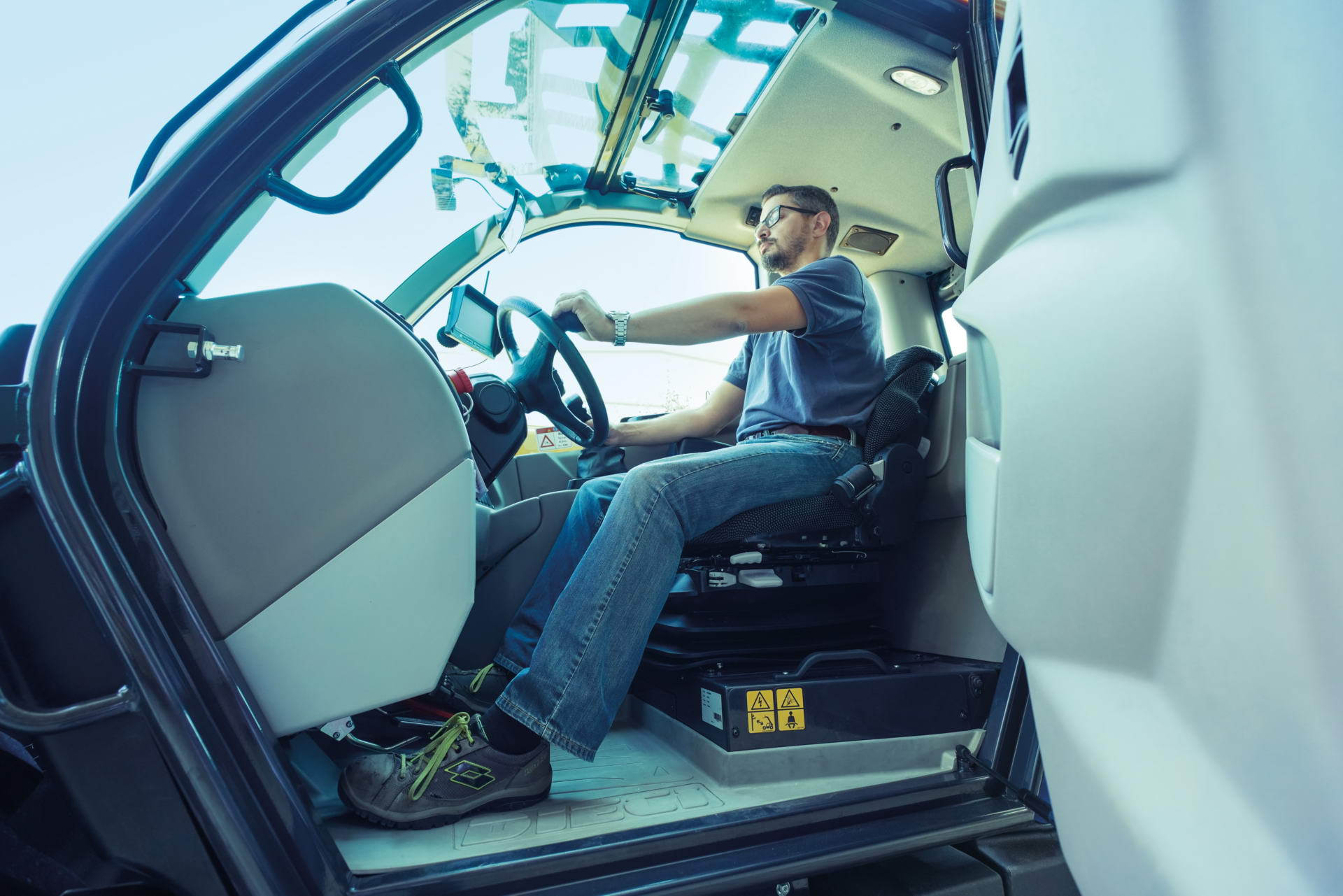 Dieci Samson 60.9 VS EVO2 telehandler specs & dimensions (2018 - 2019 ...