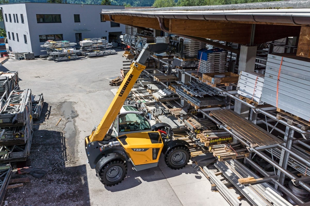 Liebherr T 32-7 telehandler specs & dimensions (2020 - 2025) | LECTURA ...