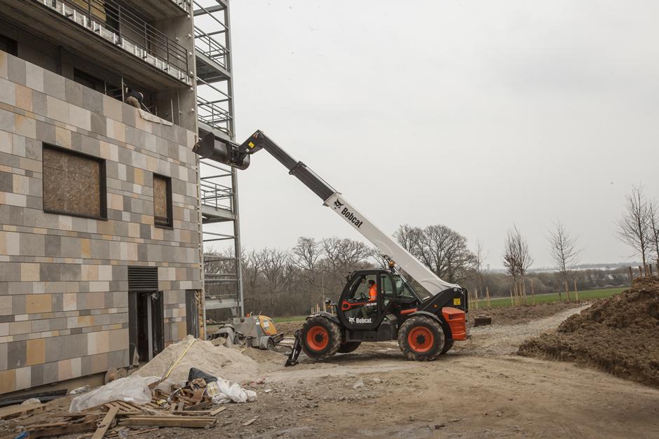 Bobcat T35.130S 100 IV telehandler specs & dimensions (2017 - 2021 ...