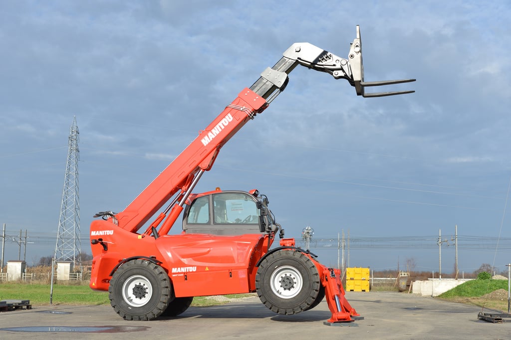 Manitou MHT 1490 telehandler specs & dimensions (2017 - 2021) | LECTURA ...