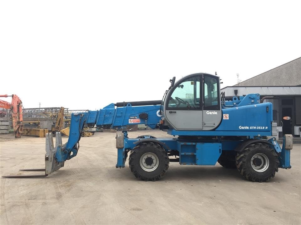 Genie GTH 3518 R rotating telehandler specs & dimensions (2002 - 2010 ...