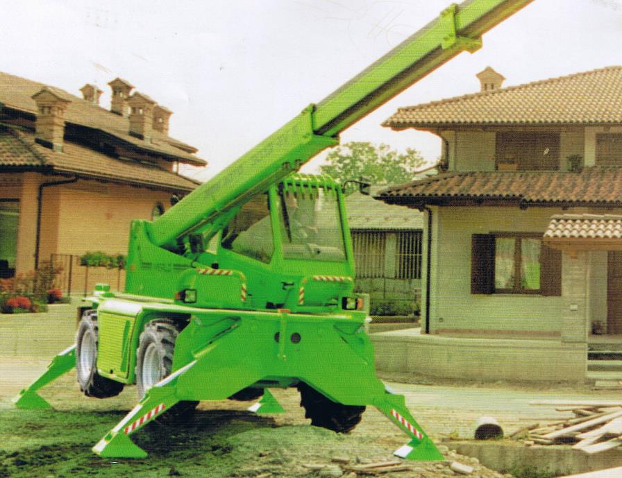 Merlo Roto 30.16 EV rotating telehandler specs & dimensions (1997 ...