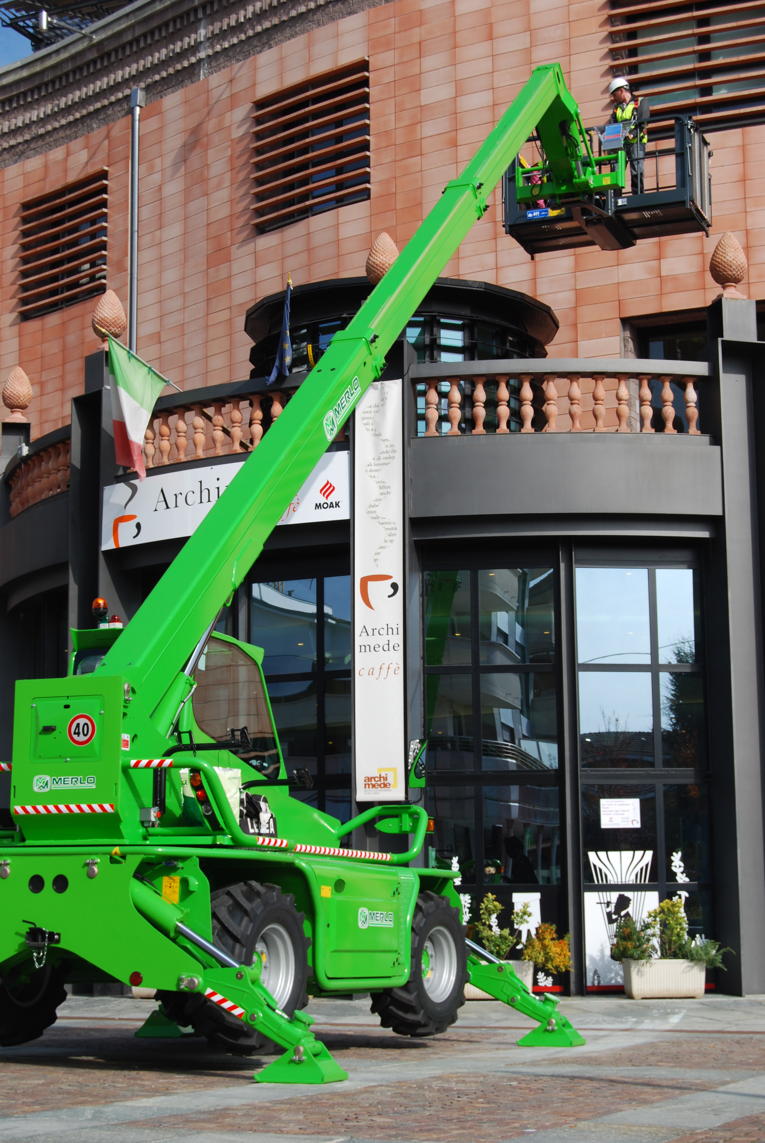 Merlo Roto 38.16 S rotating telehandler specs & dimensions (2014 - 2017 ...