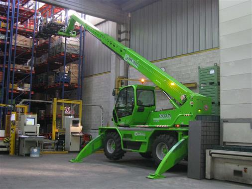 Merlo Roto 45.21 rotating telehandler specs & dimensions (2014 - 2015 ...