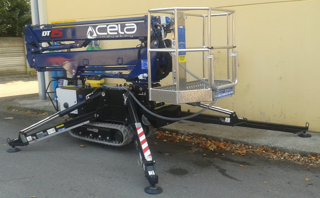 CELA DT15 Spyder Specs & Dimensions (2011 - 2018) | Crawler ...