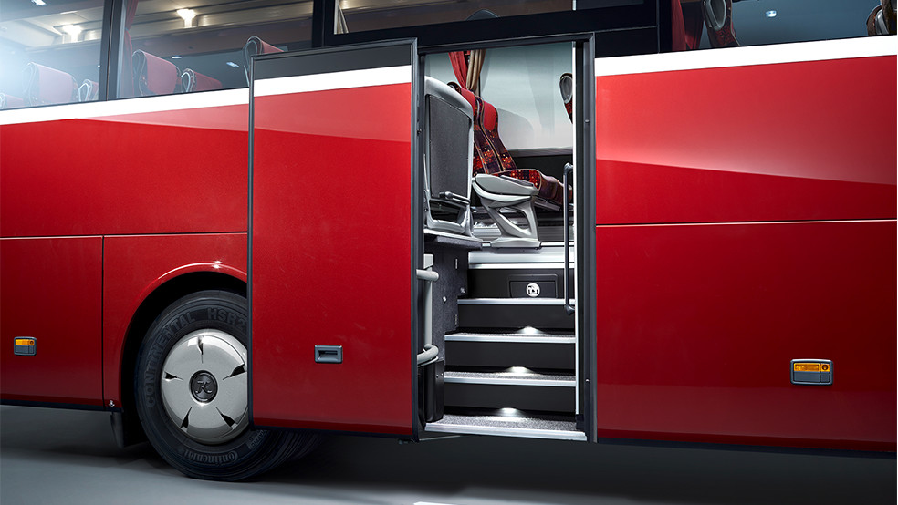 Setra S 517 HD (2019 - 2025) Bus Specs & Dimensions | LECTURA Specs