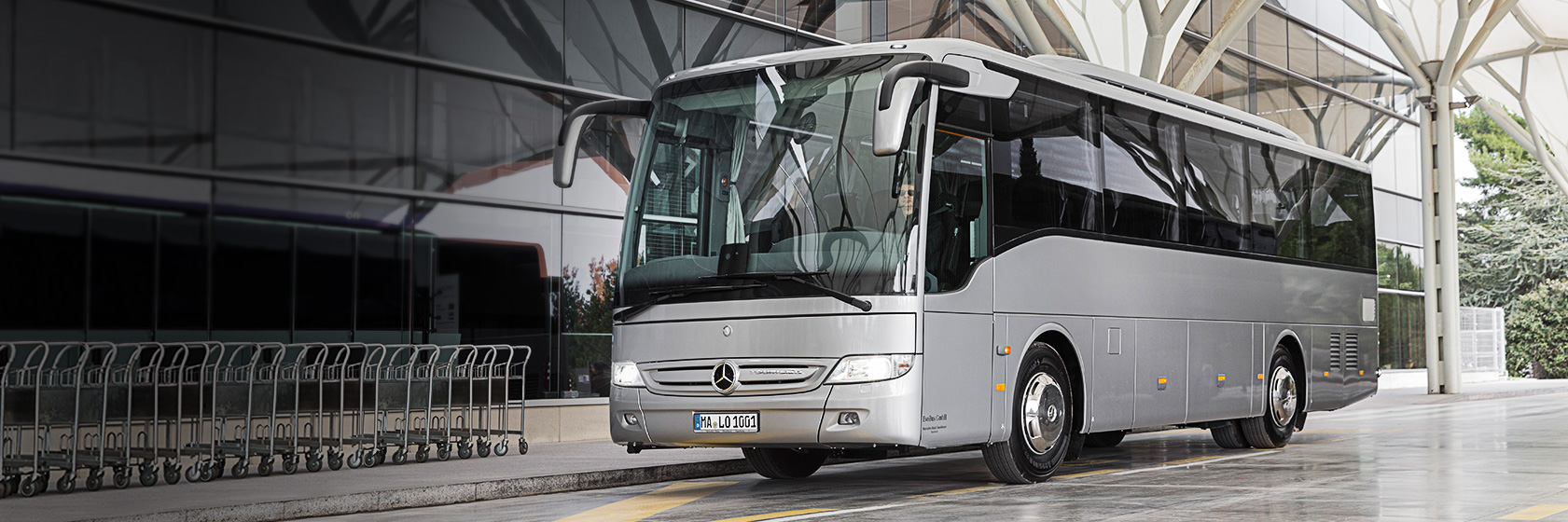 Mercedes-Benz Tourismo RH M (2019 - 2024) Bus Specs | LECTURA Specs
